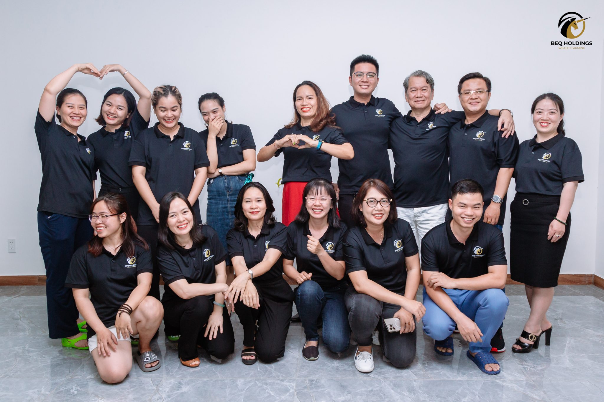 BEQ HOLDINGS - Data Technology at the service of finance